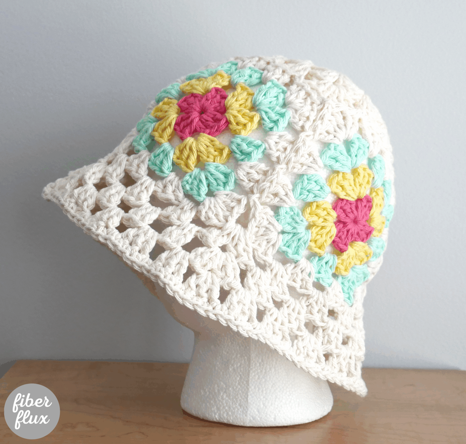 Granny Square Bucket Hat, Free Crochet Pattern + Video Tutorial ...